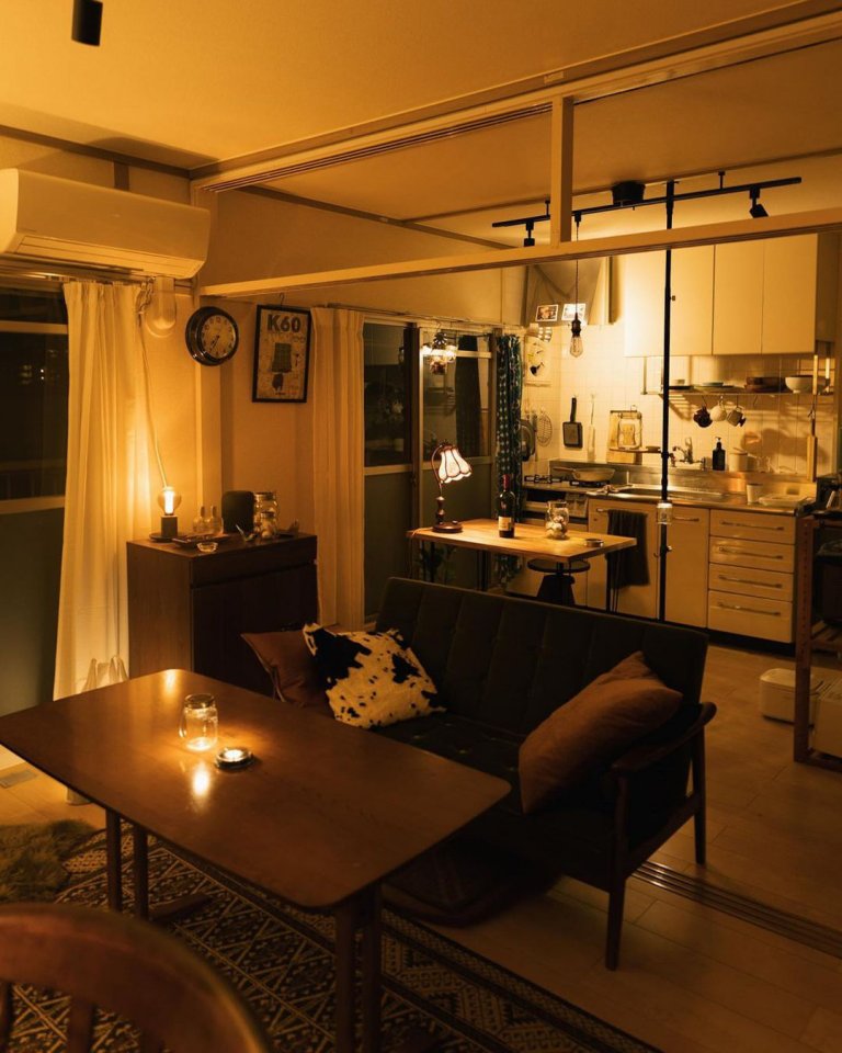 築53年の団地に一人暮らし。レトロさを活かして暮らす2DKインテリア 【私らしく暮らす】 | ライフスタイル | カルチャー ＆ ライフ | FUDGE.jp