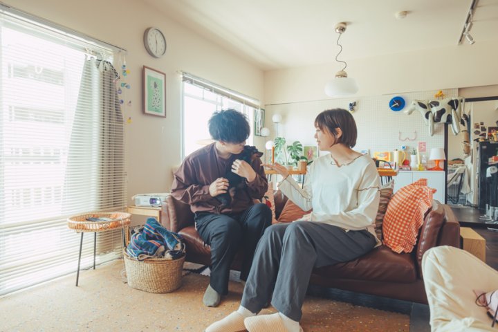 二人と2匹、みんなが楽しみながら暮らせるお部屋。2LDK・66㎡のインテリア 【私らしく暮らす】 | ライフスタイル | カルチャー ＆ ライフ | FUDGE.jp